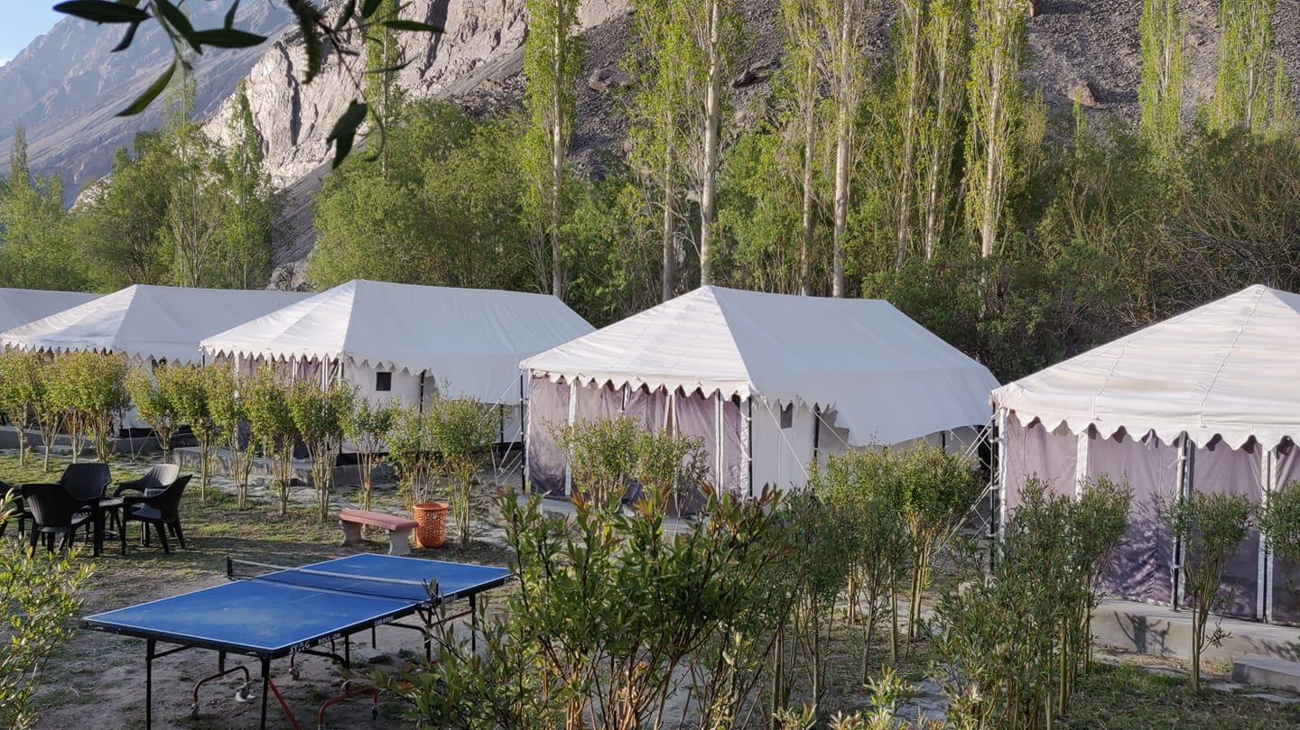 Welcome to Desert Oasis Camp